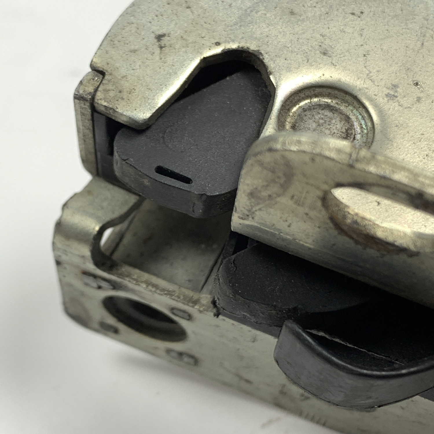 А9067400035 Замок задней двери на Mercedes Sprinter W 906 А9067400035 ...